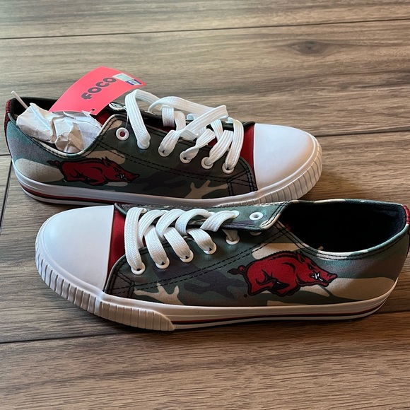 Foco | Shoes | Nwt Foco Arkansas Razorback Camo Canvas Tennis Shoes ...